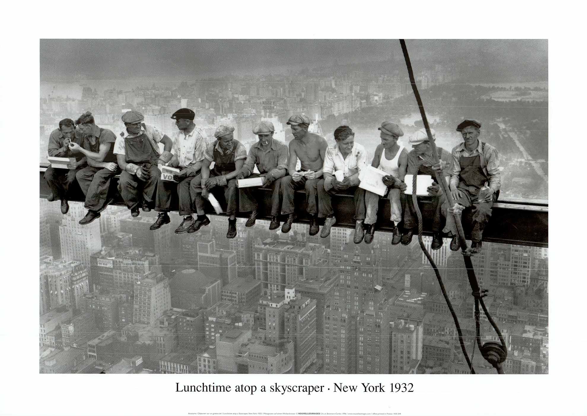 Lunchtime Atop a Skyscraper NYC, 1932 - 20 X 28 Inches (Art Print ...