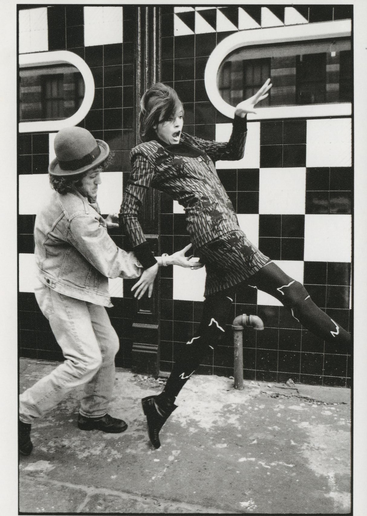 Italian Vogue by Max Vandukul - 4 X 6 Inches (10 Postcards) – Artistica ...