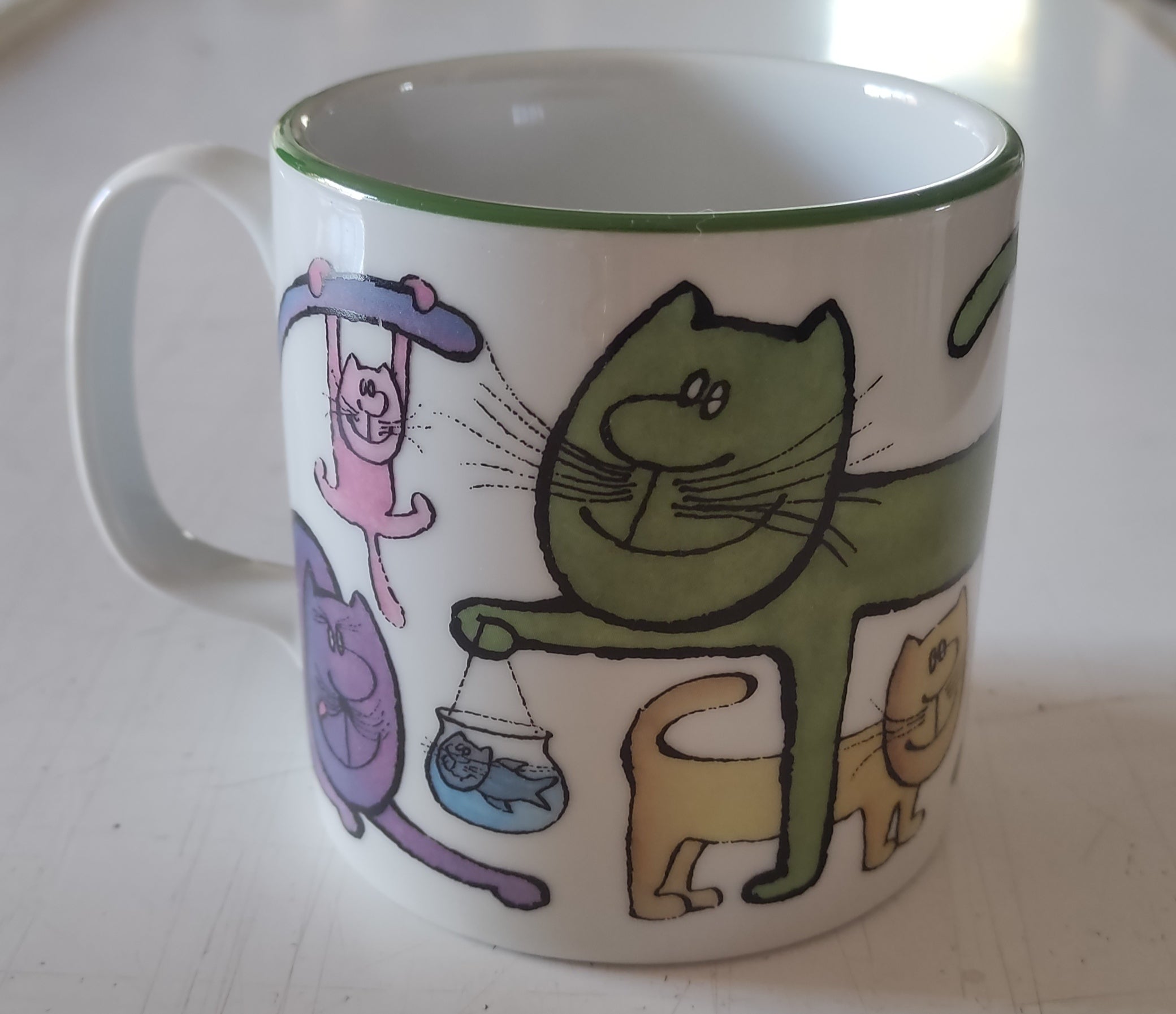 Official 2004 Siné - Frise, 1982 Tea / Coffee Mug – Artistica Fine Art